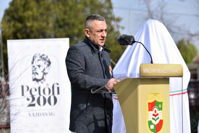 Nemzeti ünnepeink összekötnek | Magyar Szó